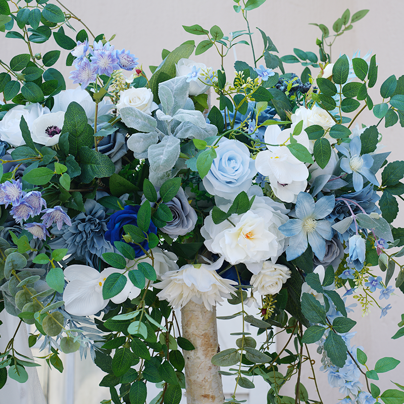 White & Blue – Angela Flower