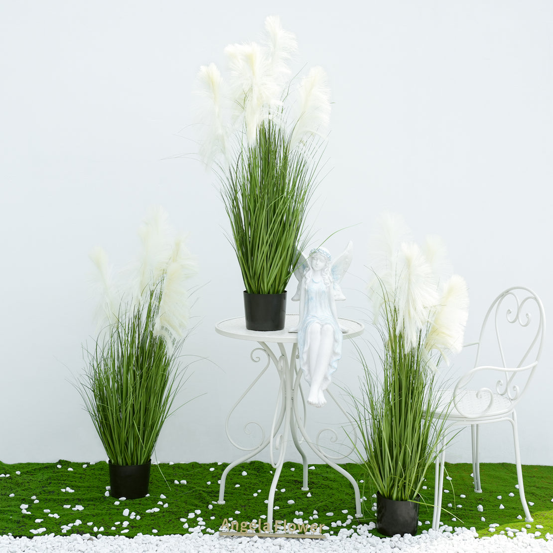 Grass – Angela Flower
